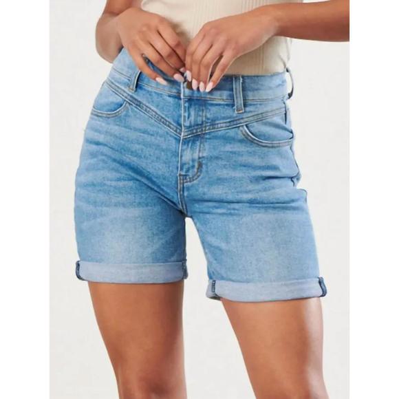 VIBRANT M.I.U | Shorts | New Vibrant Miu Vintage V Mom Shorts In Light ...